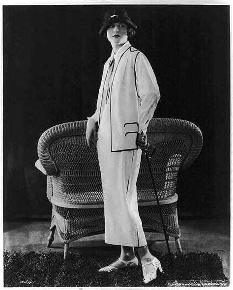 1920s Womens Suits For Travel Work And Leisure 1920s Suits Women
