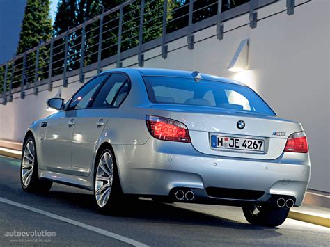 Bmw M5 E60 Specs 2005 2006 2007 2008 2009 2010 Autoevolution