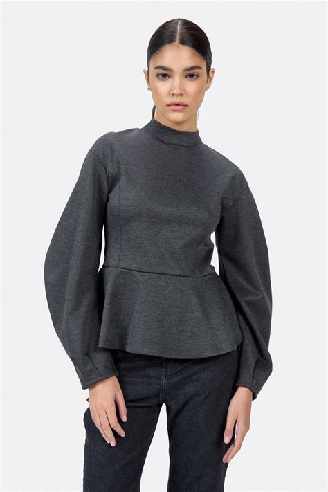 Top Hélene Maria Paez