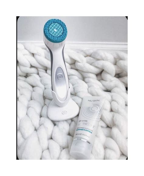 Lumispa Normal To Combo Skin Nuskin Skin Care Devices Beauty Devices