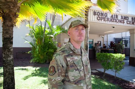Hawaii Guard Imagery Analyst Named Pacaf Award Winner 104th Fighter