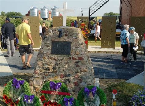 Macrorie Cenotaph Veterans Affairs Canada
