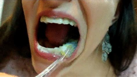 Deep Brushing Hd Young Milf Aura Clips4sale