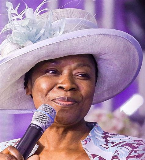 Mfm Gos Wife Gets Creative Excellence Award The Sun Nigeria