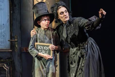 Review Oliver At Chichester Festival Theatre The Cft Has Done It Again