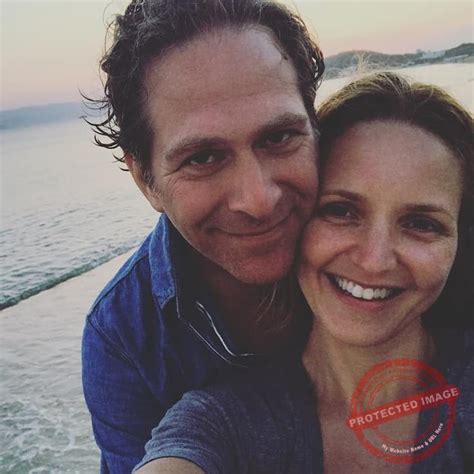 Jordana Spiro Bio Wiki Age Height Net Worth Ozark Husband Actress