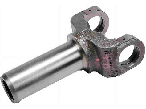 Gm Drive Shaft Slip Yoke Fits 1982 1986 1994 1996 50l V8