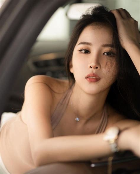 Insbubz Ig Lyylee 💜 小姐姐 美女 女神 Insbubz Facebook