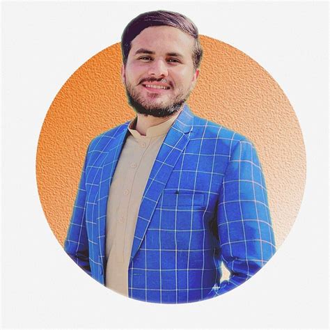 Kareena Kapoor Official Facebook