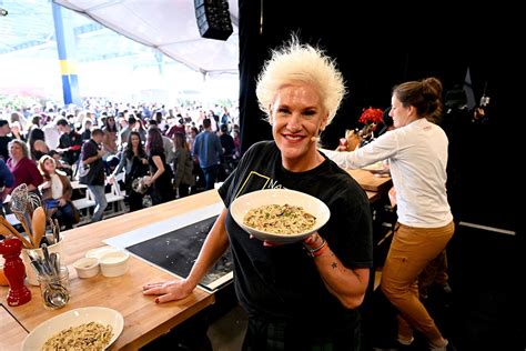Anne Burrell Died By Suicide Medical Examiner Finds Houston Style