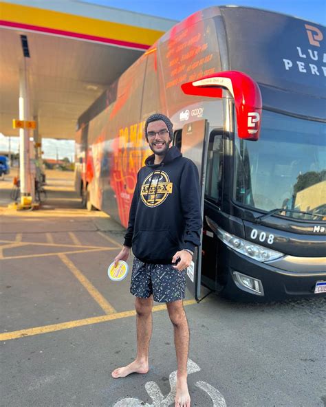 Luan Pereiras Feet