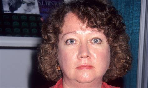 The Groundbreaking Writing Career Of S E Hinton