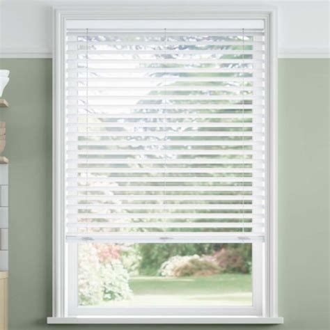 Curved 2 Slats Venetian Blinds Cordless Faux Wood Blinds Faux Wood