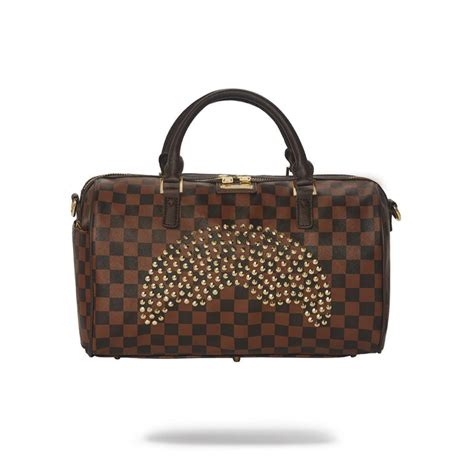 Limited Edition Sharks In Paris Gold Rivit Empress Duffle 910d4056ns