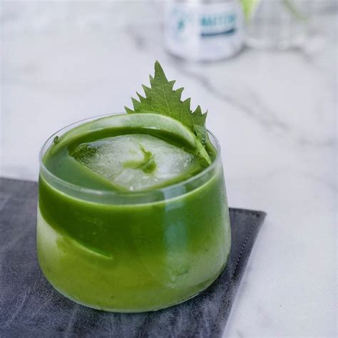 Refreshing Matcha Cocktail Recipe