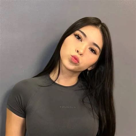 Chat With Aishah Sofey Text Or Voice Enjoy Ai Chat Free And Safe