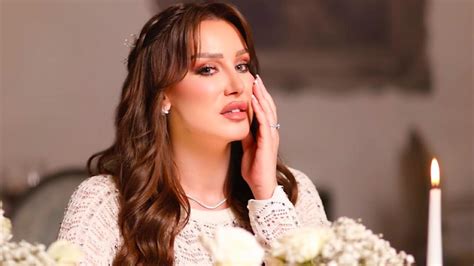 نادين قدور تحتفل بخطوبتها بشكل مفاجئ دون الكشف عن هوية العريس صور