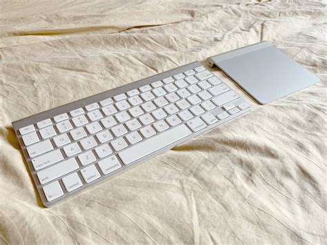 Apple Wireless Keyboard And Magic Trackpad Gen 1 Bluetooth Computers And Tech Parts