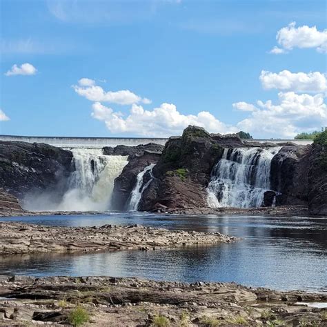 Chaudière Falls Park Reviews Open Hours Photo Spots Things To Do Wanderboat Ai Trip Planner