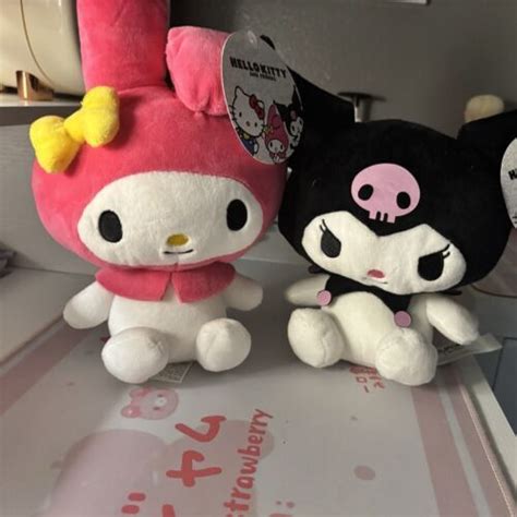 Sanrio My Melody And Kuromi Plushie Bundle 4813935916