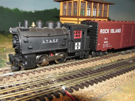 Eddies Rail Fan Page An Inexpensive Life Like H O Scale 0 4 0t Dockside Steam Switcher