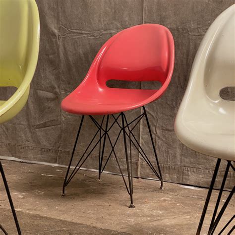 Vintage Fiberglass Chairs Objet Vagabond