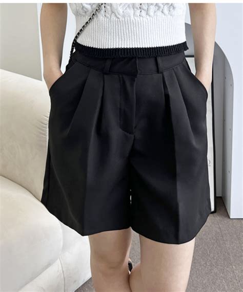 여름정장반바지 검정반바지 출근룩 오피스룩코디 핀턱반바지 블랙반바지