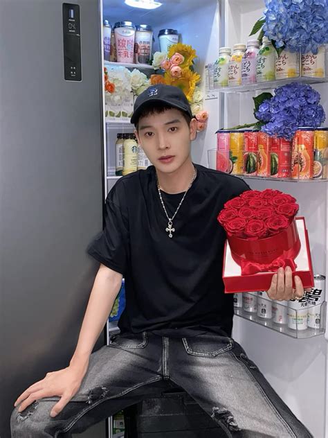 曹司令csl 曹司令csl Added A New Photo