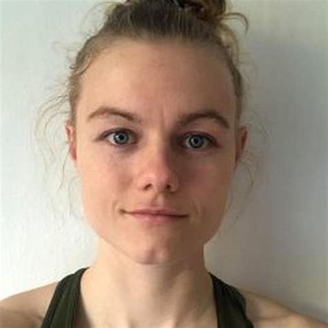 Ostergaard Louise 百度百科