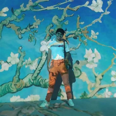 Gabriella Borges Gabyborges28souartistavisual • Threads Say More