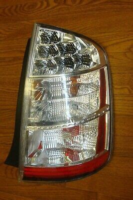 2004 05 06 07 08 2009 Toyota Prius Oem Passenger Right Side Tail Light