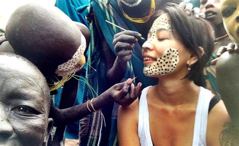 【4名様にプレゼント】裸の美人写真家が撮った世界一ファッショナブルな民族 Tabizine～人生に旅心を～