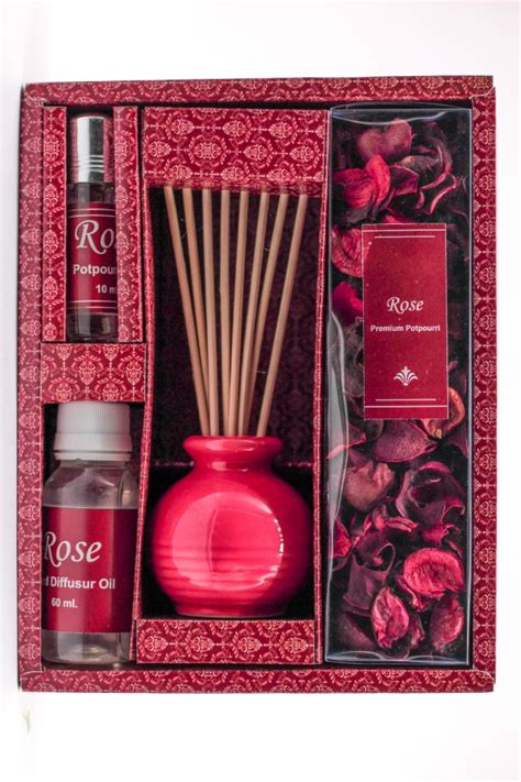 Rose Reed Diffuser Candle T Set Rs 190 Set Auradecor Brand Of