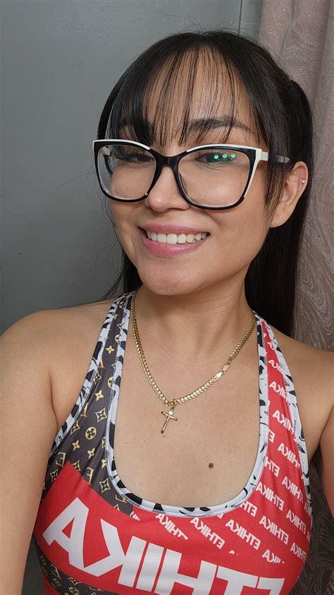 No makeup how do I look? : r/NoMakeupAllowed
