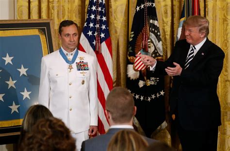 Slabinski Navy Seal Medal Of Honor Recipient Britt Slabinski Kqwex