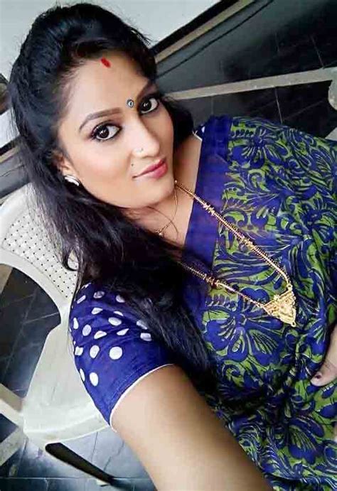 Mami Bhagne Fucking Choti রানী মামীর নানান কীর্তি