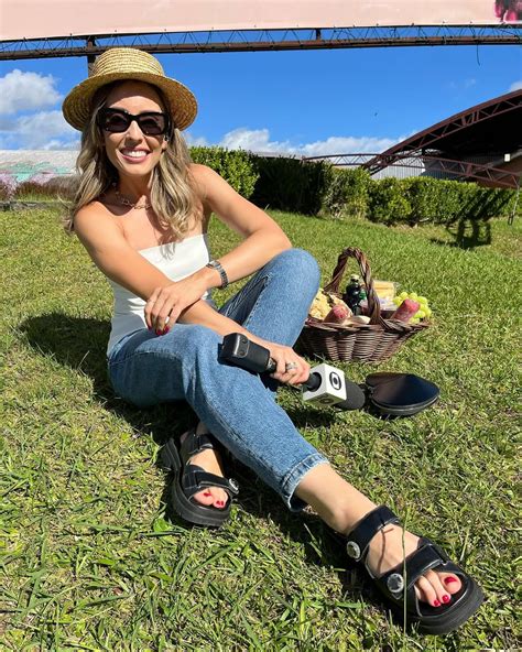 Giulia Perachis Feet