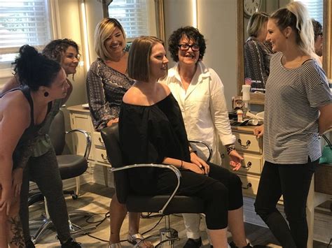 In Salon Training Mastercutter Academy