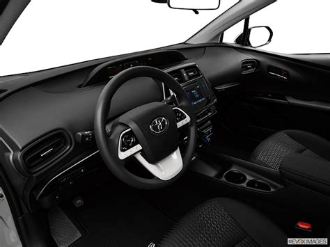 2018 Toyota Prius Price Review Photos And Specs Read This Before