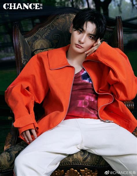 ปักพินในบอร์ด Chinese Actor