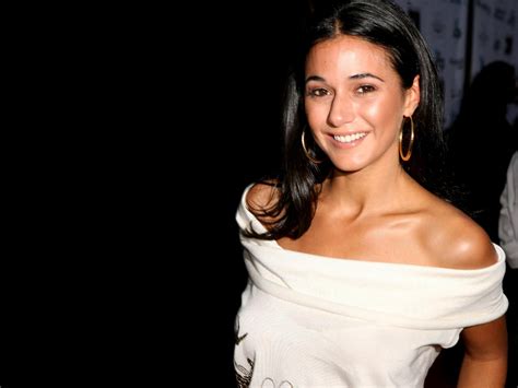 Emmanuelle Chriqui White Dress Pic Wallpaper Hd Celebrities 4k