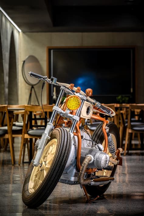 Bmw R45 Linolada Looks Utterly Mind Blowing Bobber Flair Reigns Supreme Autoevolution
