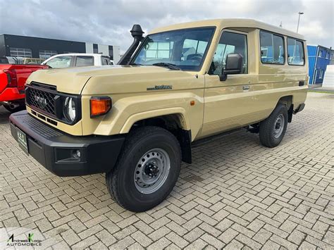 Toyota Land Cruiser J78 Das Buschtaxi Mit 2 X 90 Liter Tanks