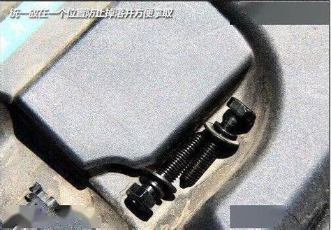教你自己动手更换空滤！轻松省下100多块！ 搜狐汽车 搜狐网