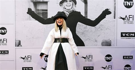 Diane Keatons Annie Hall The Menswear Revolution In Fashion Faz Fashion
