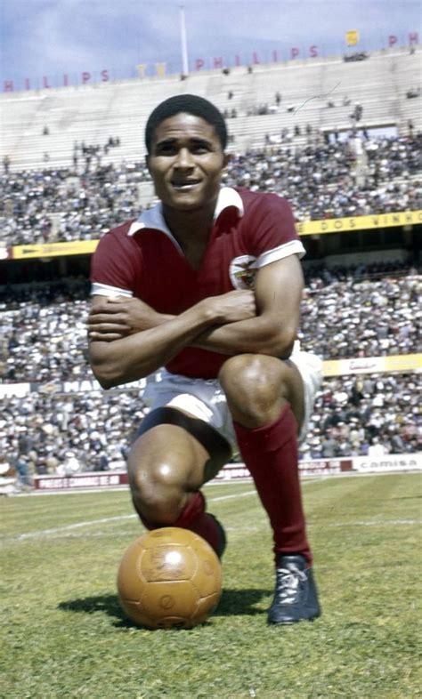 Eusebio Of Benfica In 1965 Eusebio Best Football Players Soccer