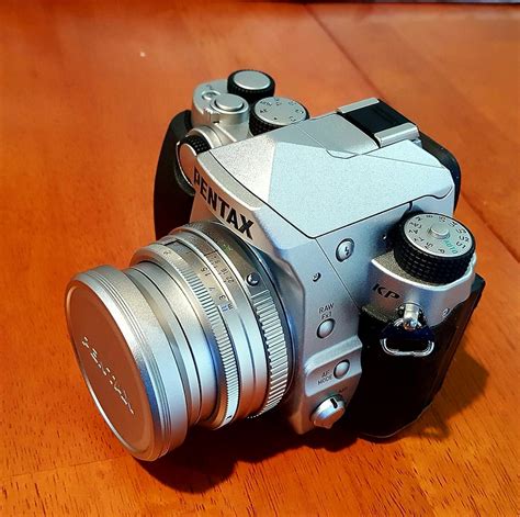 Silver On Silver Camera Pron Page 2