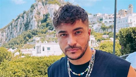 Darko Secret Story Officialise Avec Sa Chérie Elle Me Rend