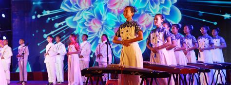 抚顺德才高级中学