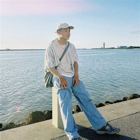 傑 Jie 07 19 • Threads Say More